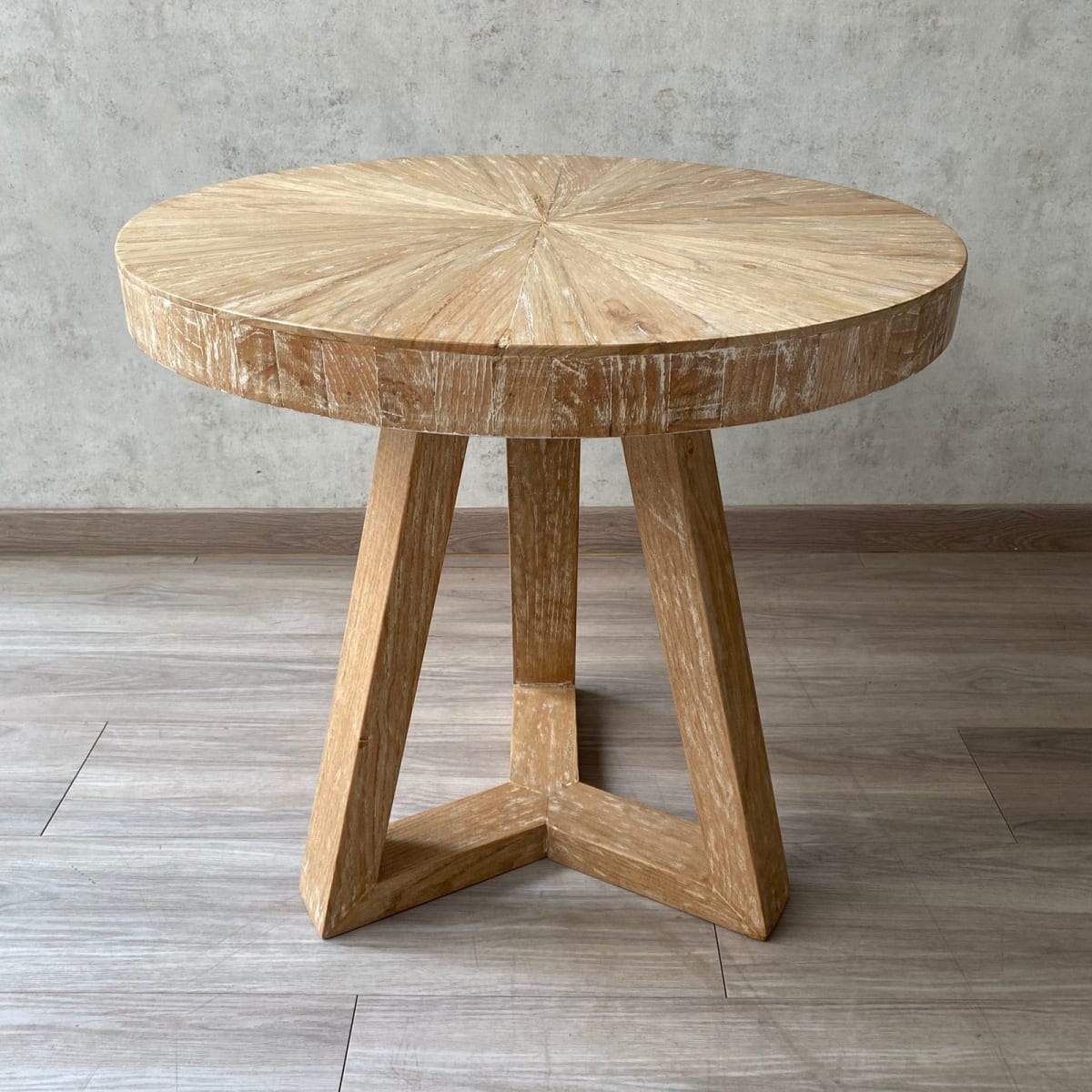 Mesa Pizza baja – Filippa Design
